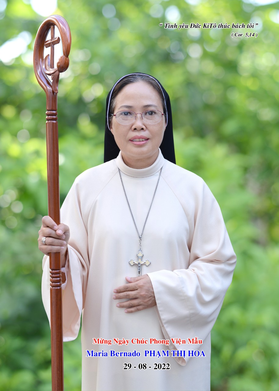 Thánh lễ tạ ơn Tân Viện Mẫu Bênađô Phạm Thị Hoa